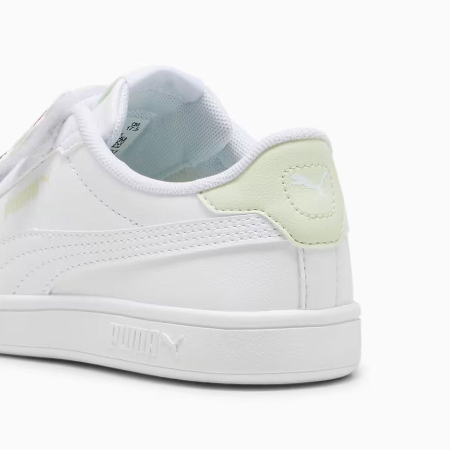 Puma Smash 3.0 Badges V PS | DEFACTOFIT.com